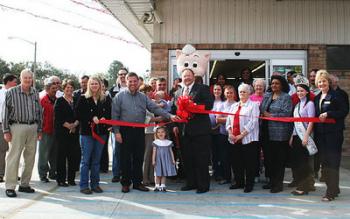 Re-Grand Opening Ribbon Cutting | EvangelineToday.com | Ville Platte ...