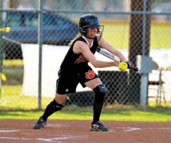 Lady Panthers grab two league wins, one ends in tie | EvangelineToday ...